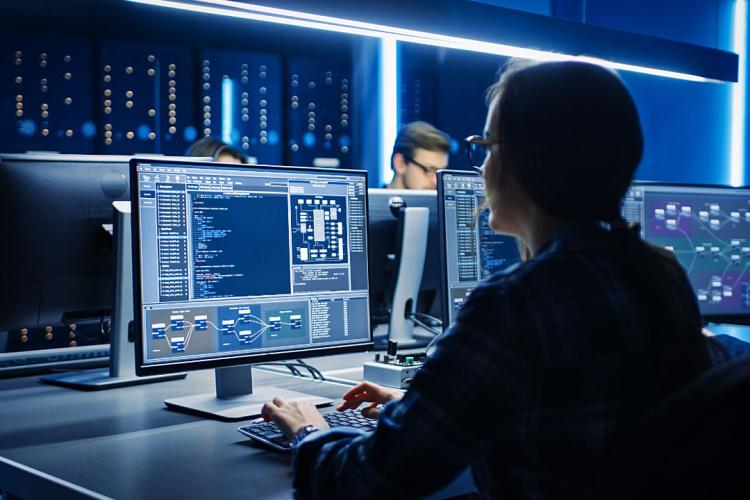 10 Software Monitoring Jaringan Terbaik untuk Administrator IT - Media ...